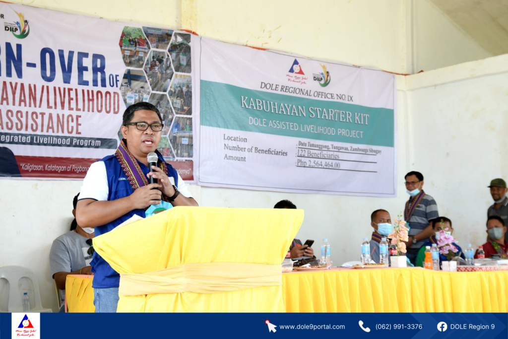 Datu Tumanggong residents thankful for DOLE Kabuhayan Starter Kits | DOLE 9